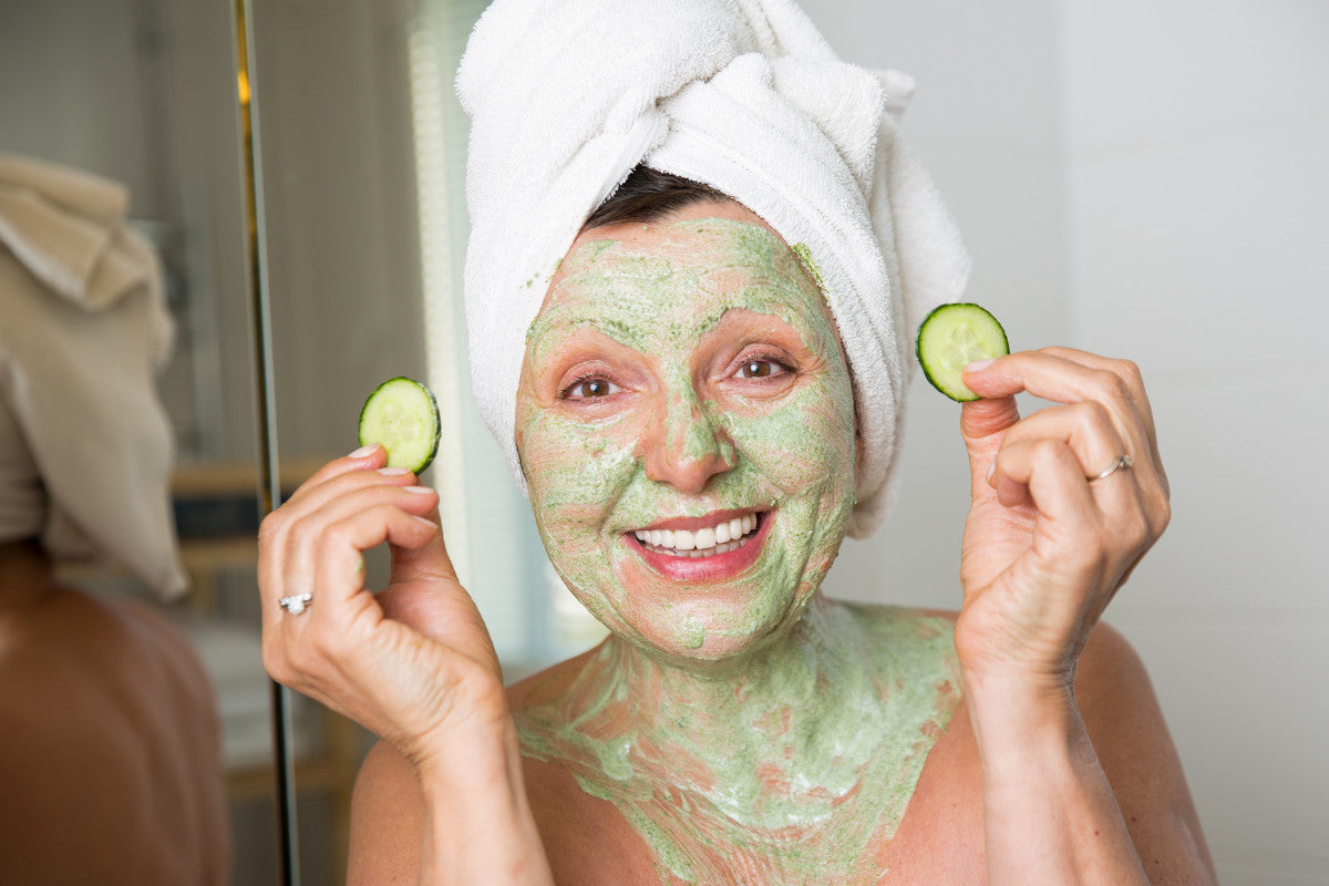 Exfoliation Tips for Fall: What You Need to Know – Noche Skincare